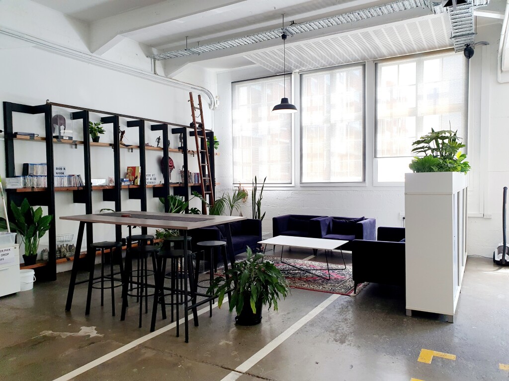 Zone Realty Limited | Upmarket Office Showroom Warehouse